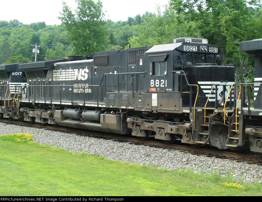NS 8821